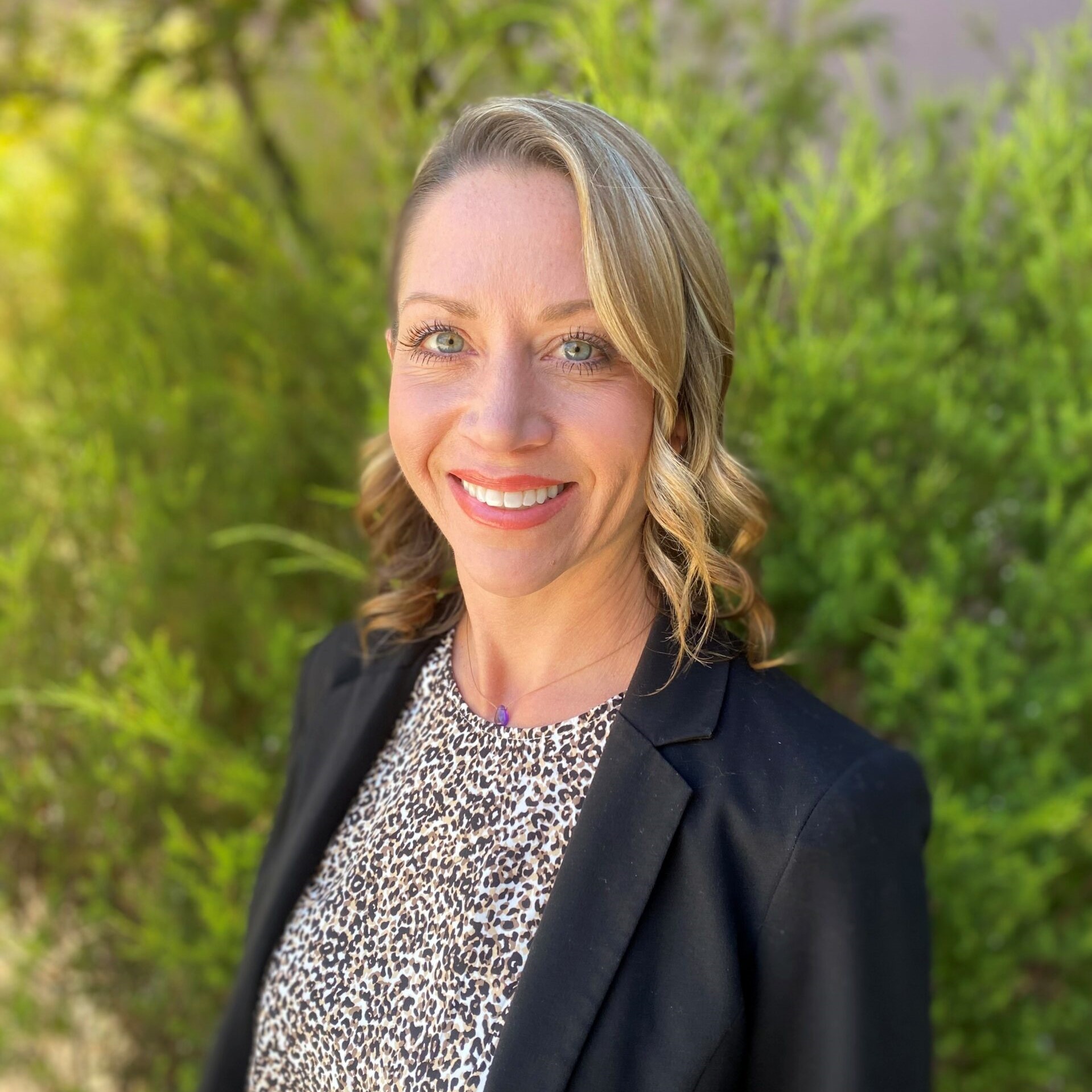 Wedding Reception Tables: Round vs. Square vs. Rectangular - Milestone ...